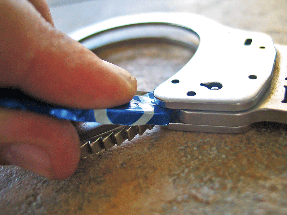 Shackled: How to Escape from a Pair of Handcuffs - American Outdoor Guide