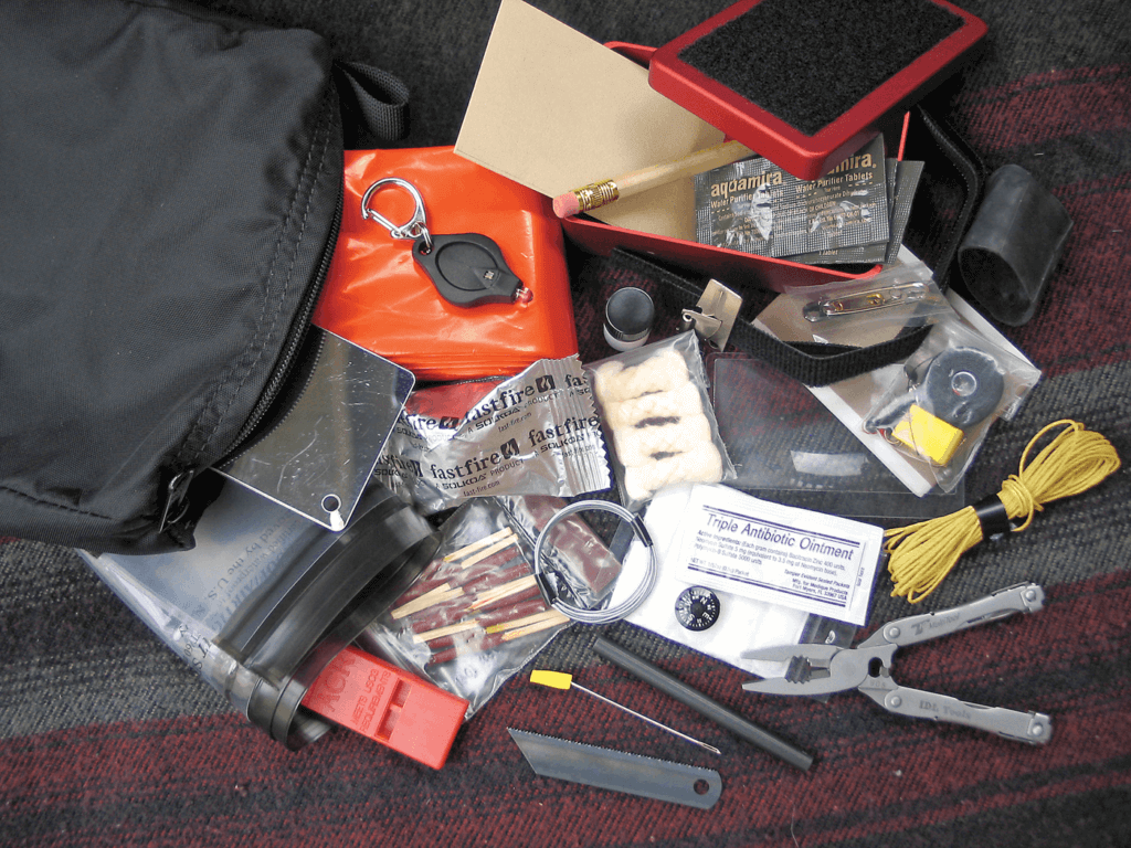 Big Survival Comes In Small Packages: Solkoa's Suma Pro Survival Kit ...