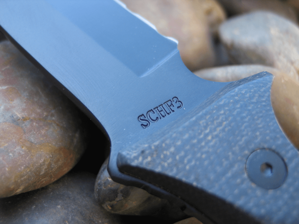 Durable Survival: Schrade’s SCHF3 Extreme Survival Knife - American ...