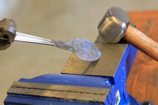 Quiver Full: 3 DIY Arrowheads From Household Materials - American ...