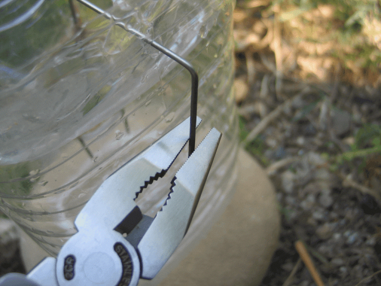 10 DIY Survival Tools that can Keep you Alive in the Wild
