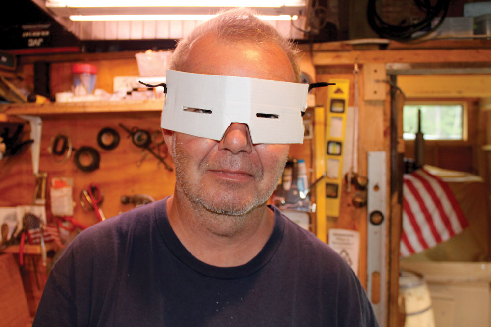 Prevent snow blindness with homemade Eye Protection