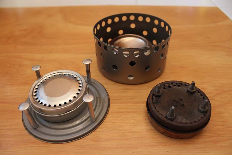 BACKPACKING STOVES - American Outdoor Guide