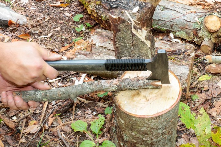 3-TOOL KIT: HATCHETS, TOMAHAWKS, AND MACHETES - American Outdoor Guide